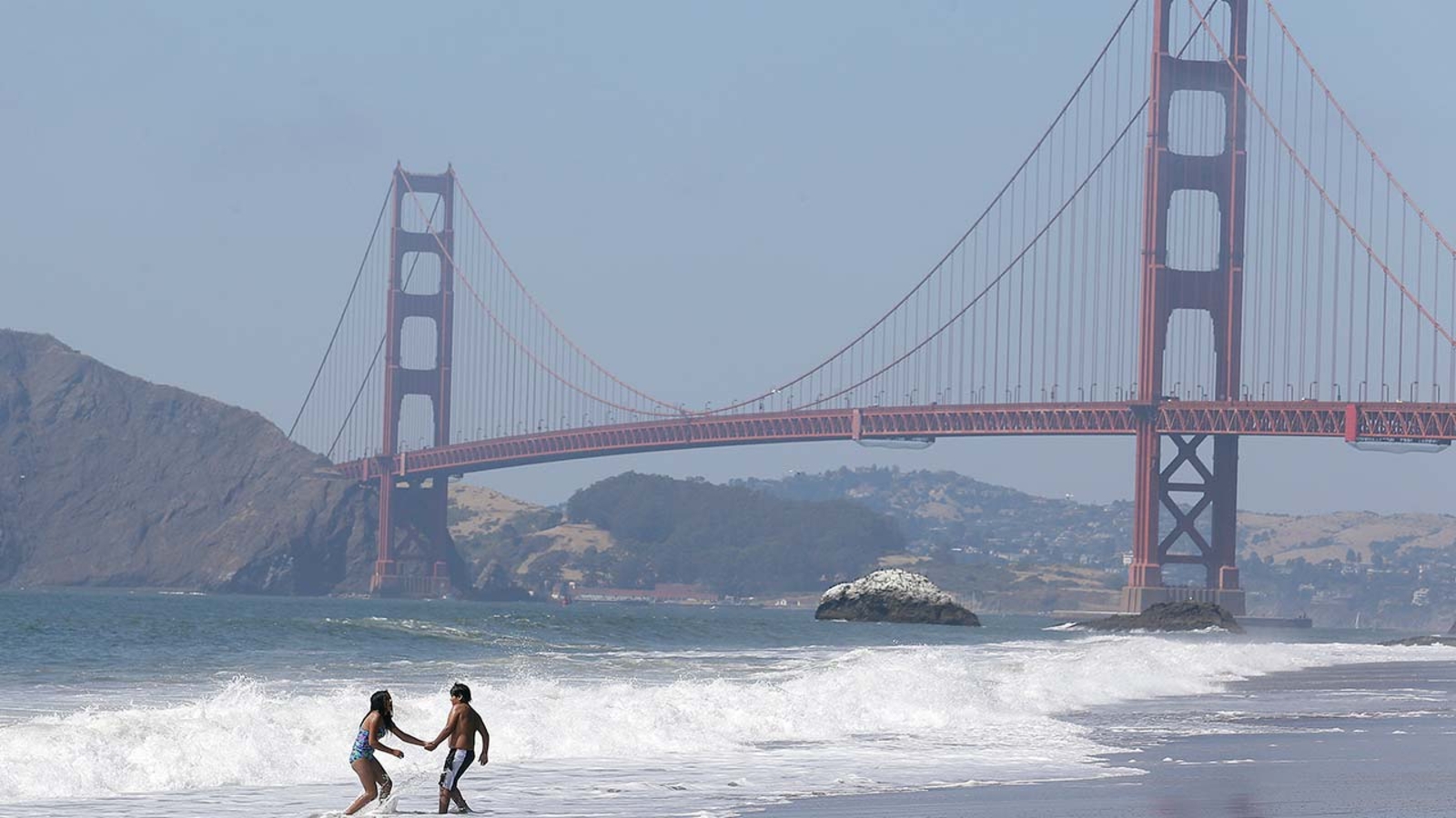 Golden Gate Bridge toll rises 25 cents, more hikes possible - ABC30 Fresno