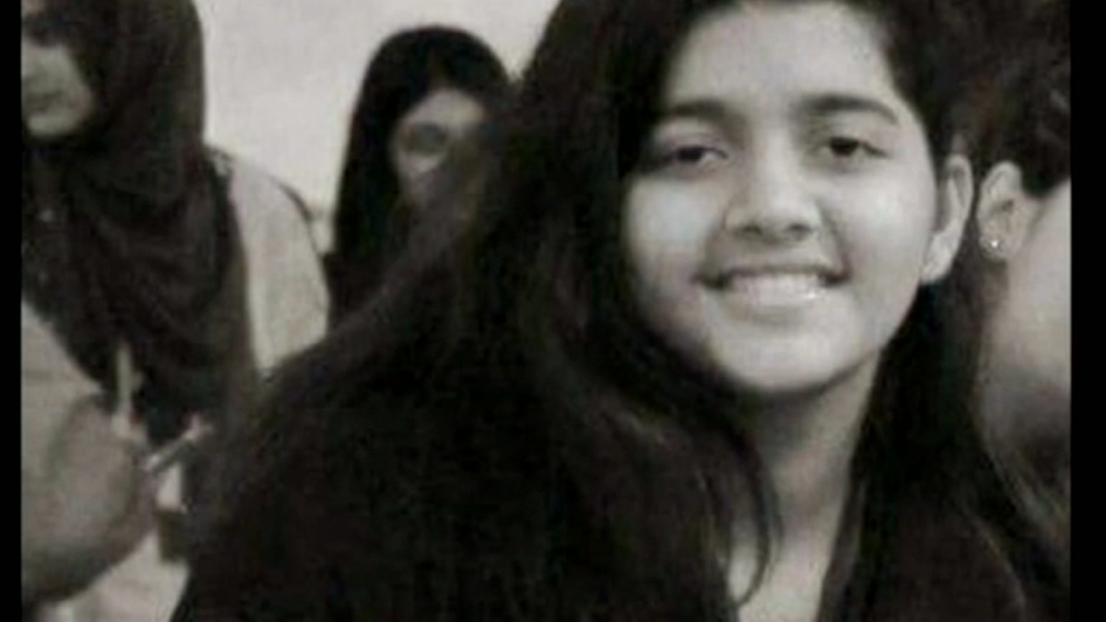 Thousands gather for memorial of exchange student from Pakistan killed ...