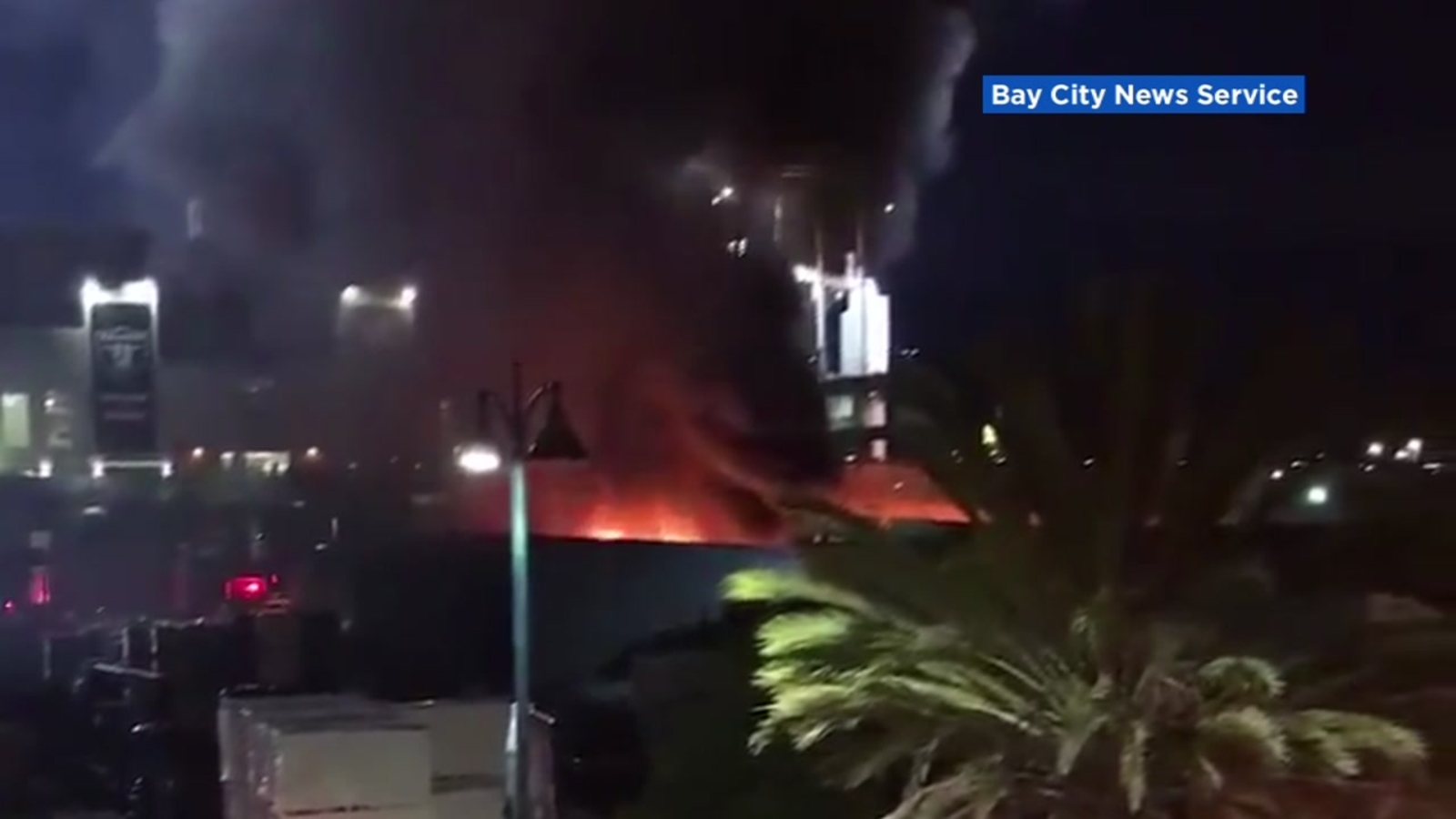 Firefighters battle 1-alarm blaze near Oakland Coliseum after A's game ...