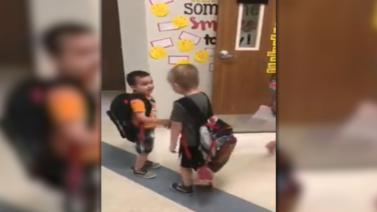 Video: Texas kindergartners start each day with handshakes - ABC7 New York