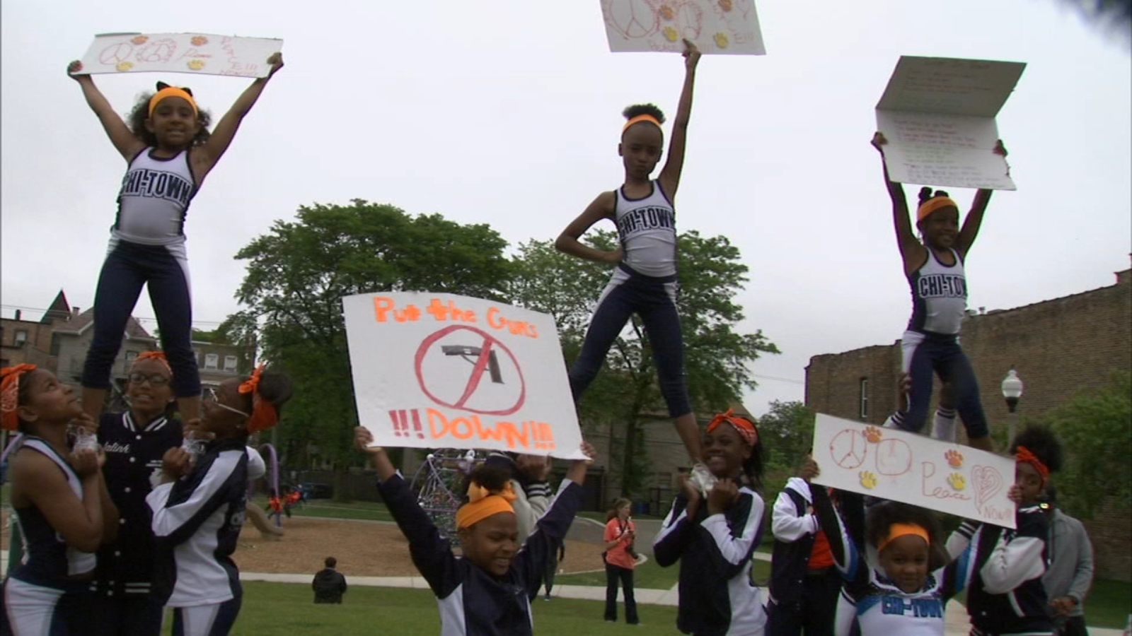 Community marks Hadiya Pendleton's birthday with Wear Orange Party for ...