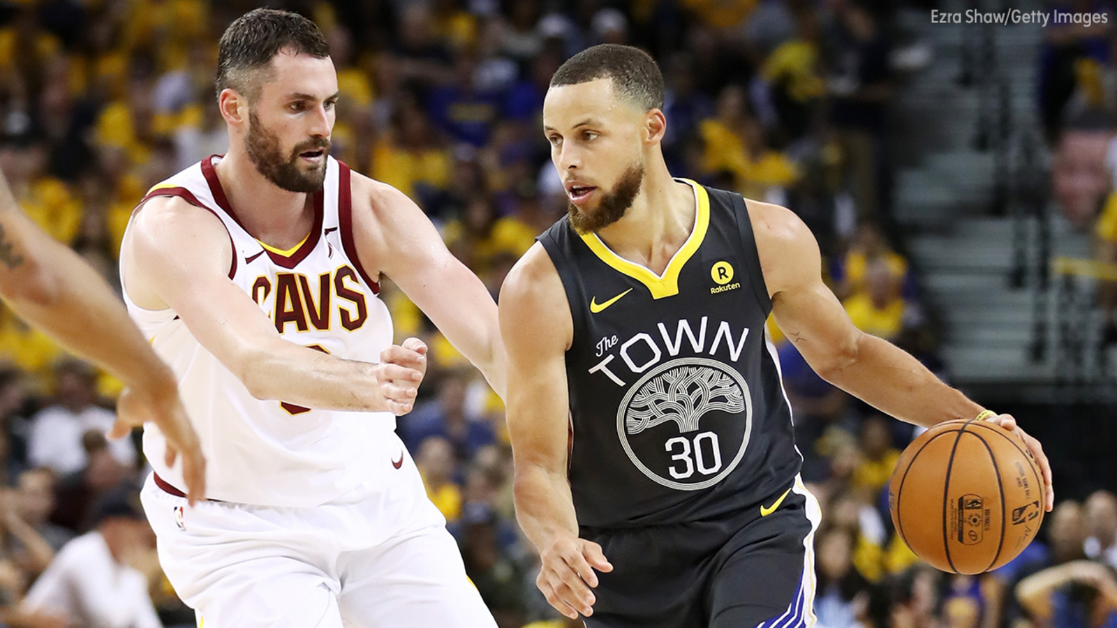 Steph Curry Is Running Circles Around The Cavs' Defense - ABC7 New York