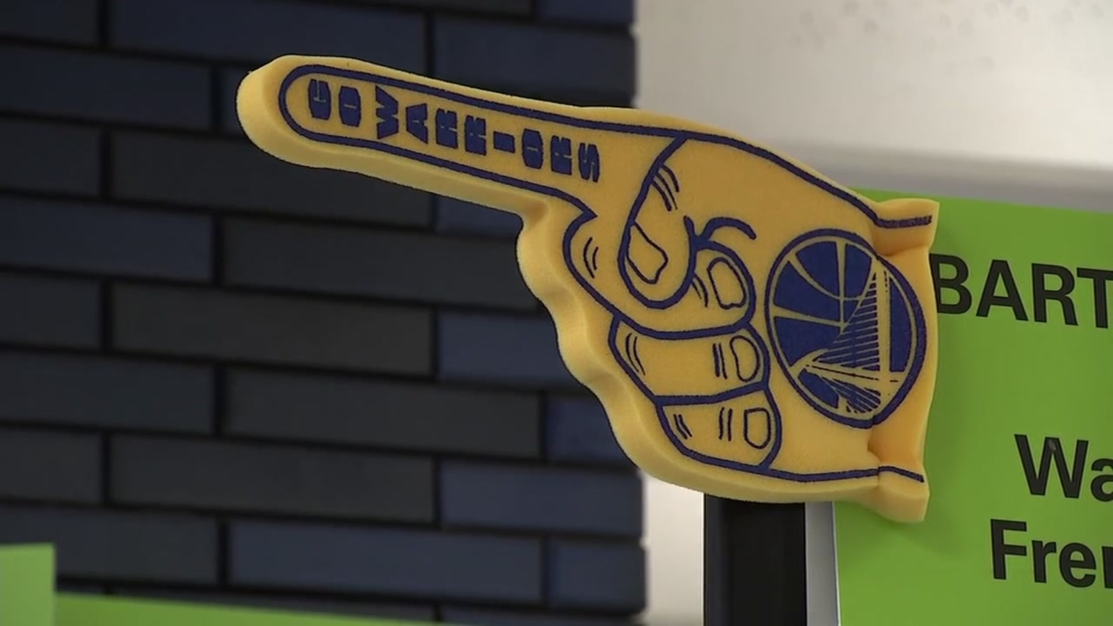 Officials, fans plan for massive Warriors victory parade in Oakland ...