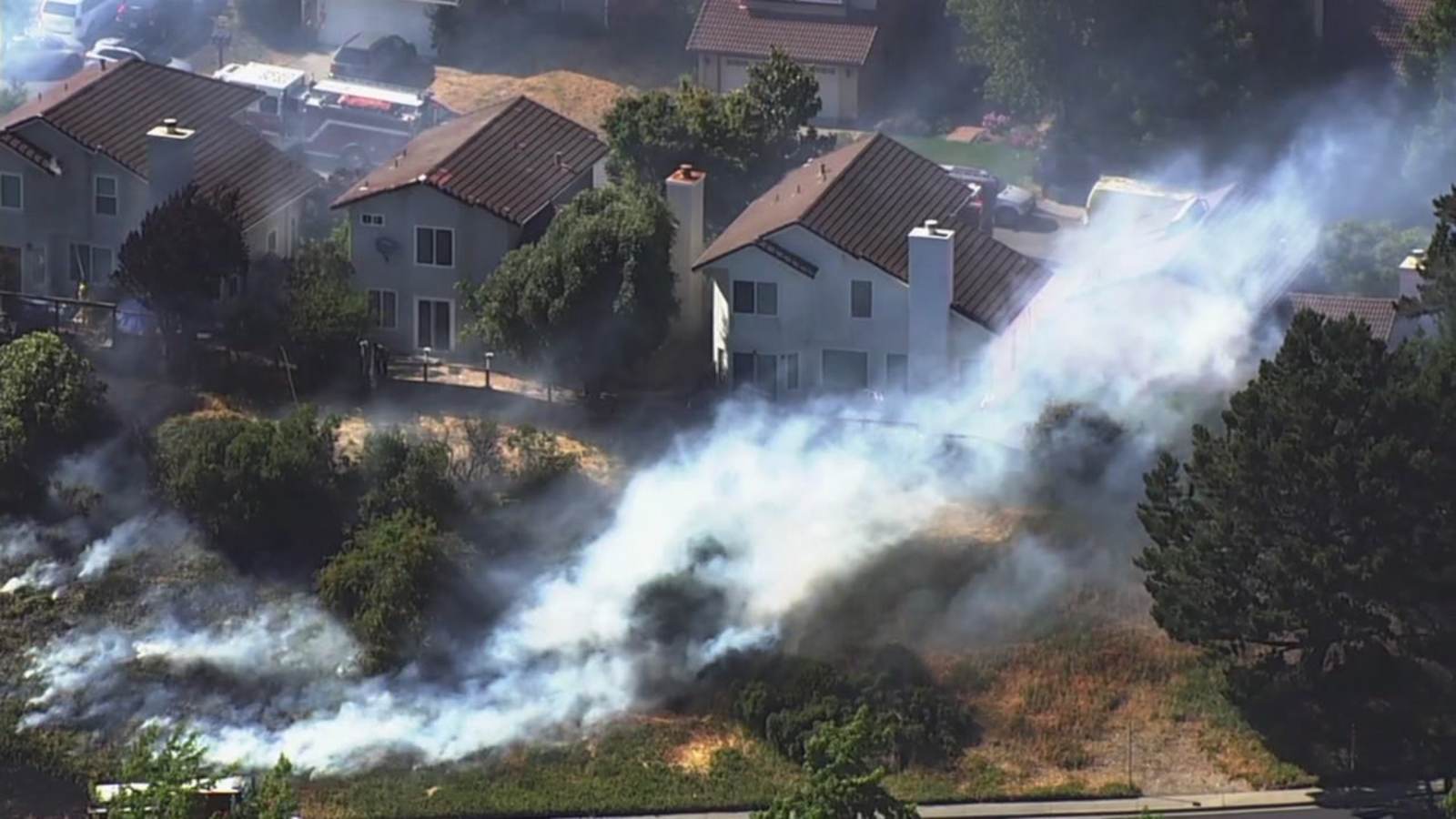 Evacuations underway as firefighters battle blaze in Pinole - ABC7 San ...