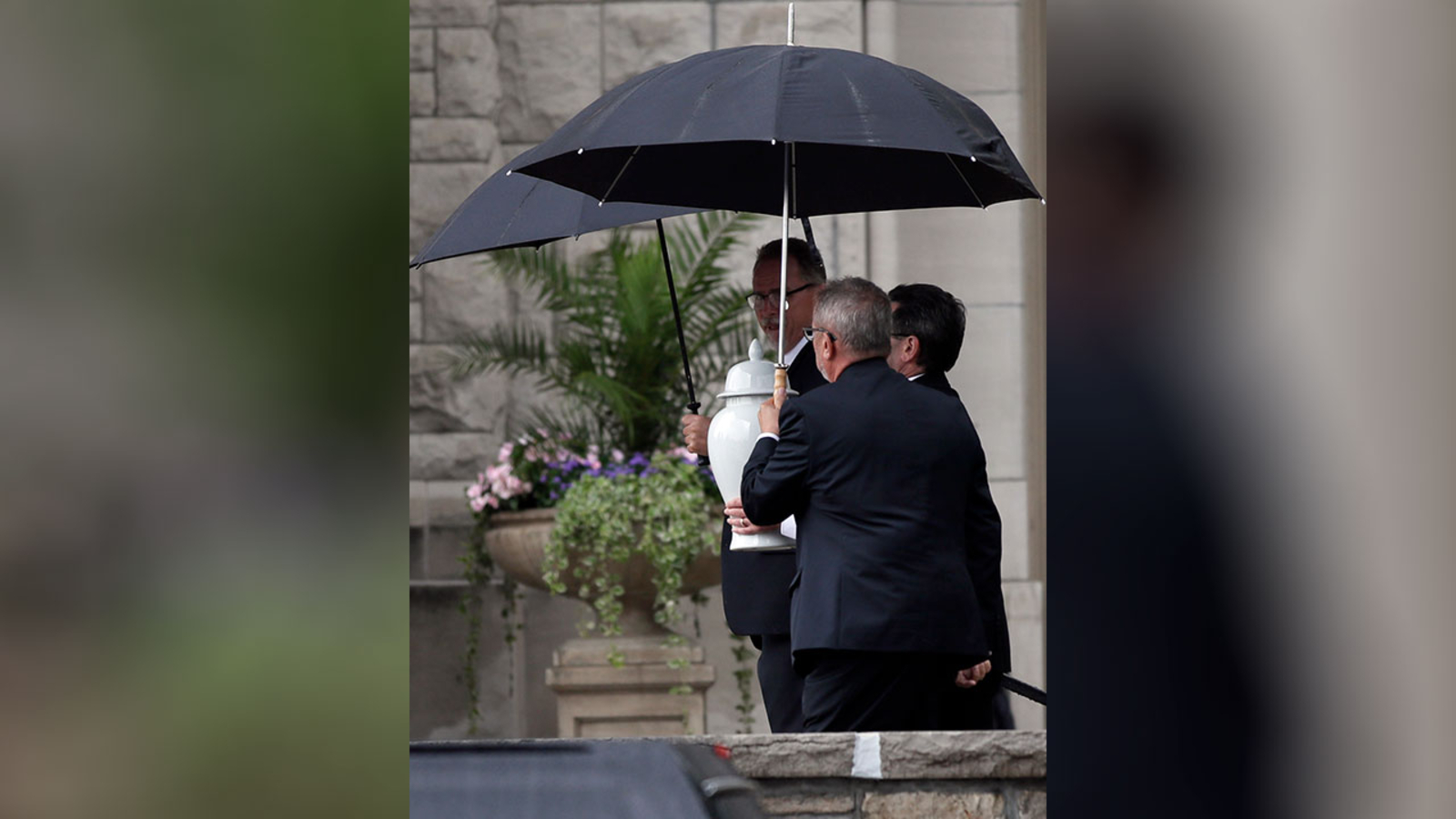 Earl Brosnahan Jr., Kate Spade's father, dies on eve of her funeral ...