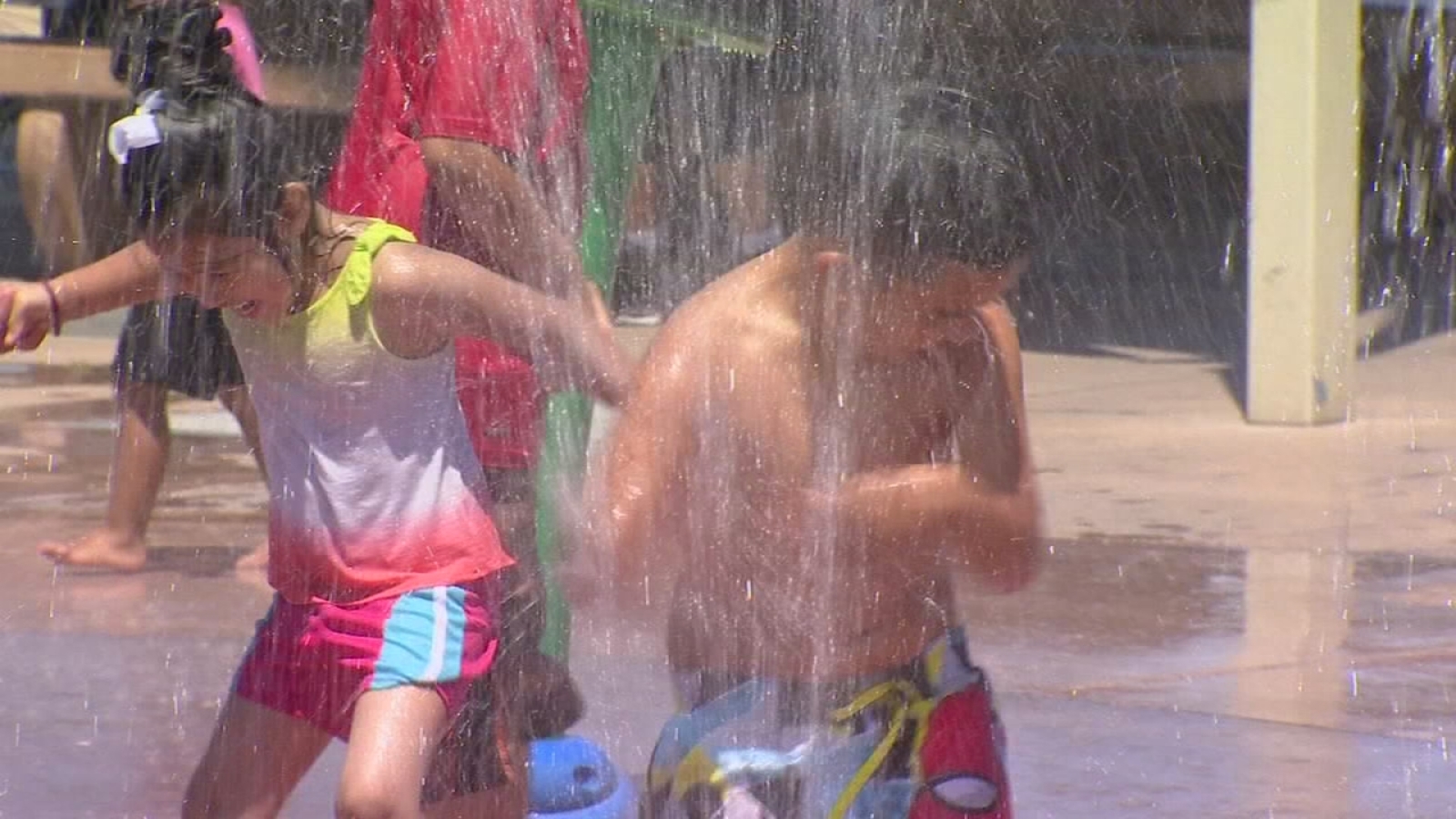 Keeping kids cool during the summer heat - ABC30 Fresno