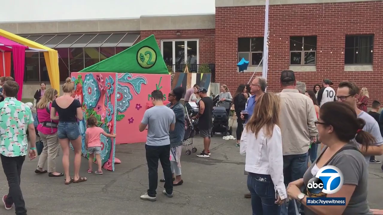 El Segundo holds first Art Walk of the year - ABC7 Los Angeles