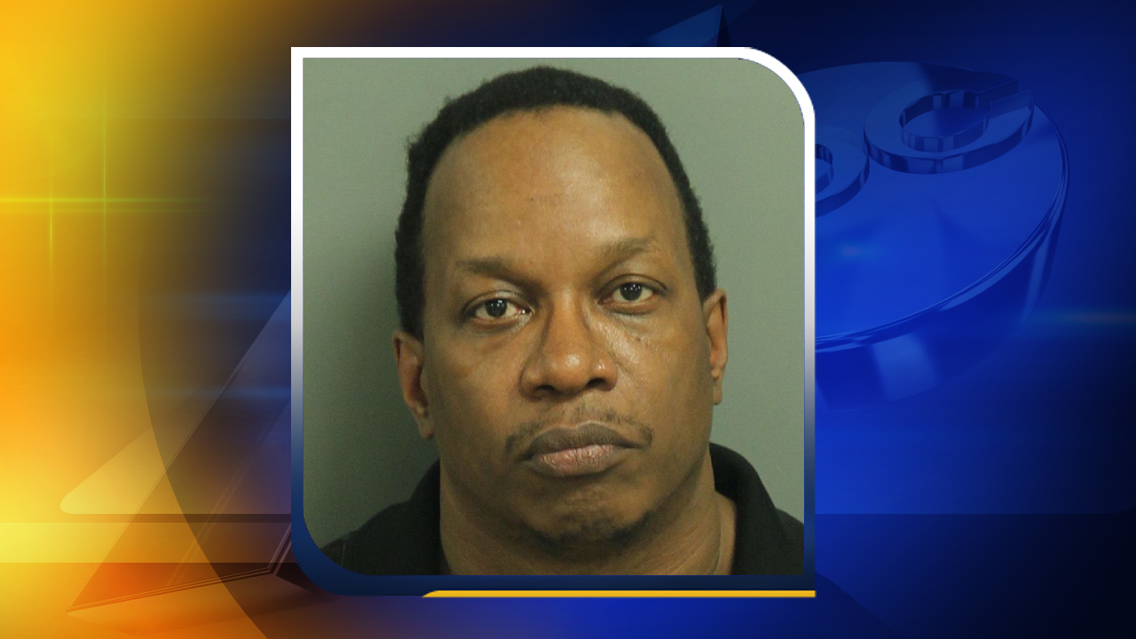 Louis Lyons's Instagram, Twitter & Facebook on IDCrawl