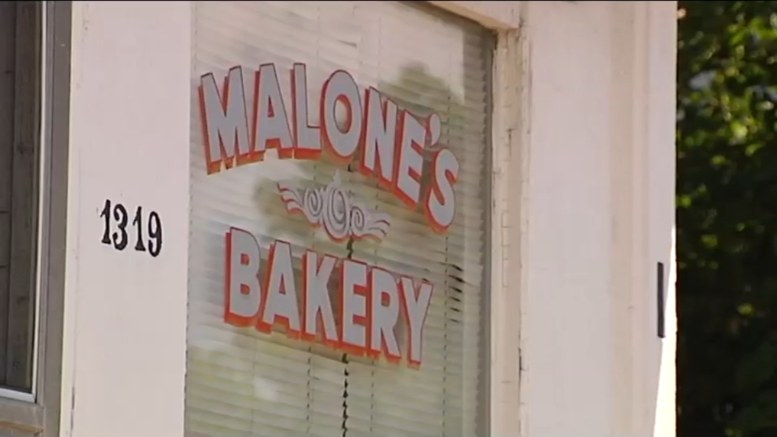 Allentown bakery closes its doors after more than 100 years - 6abc ...