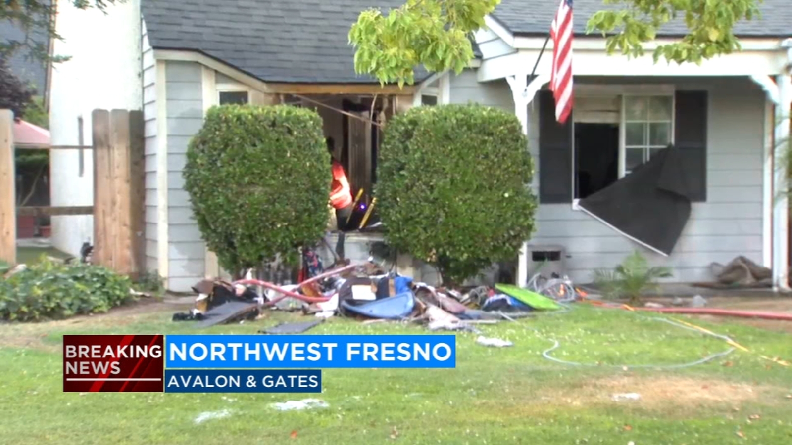 Family escapes house fire in Northwest Fresno - ABC30 Fresno