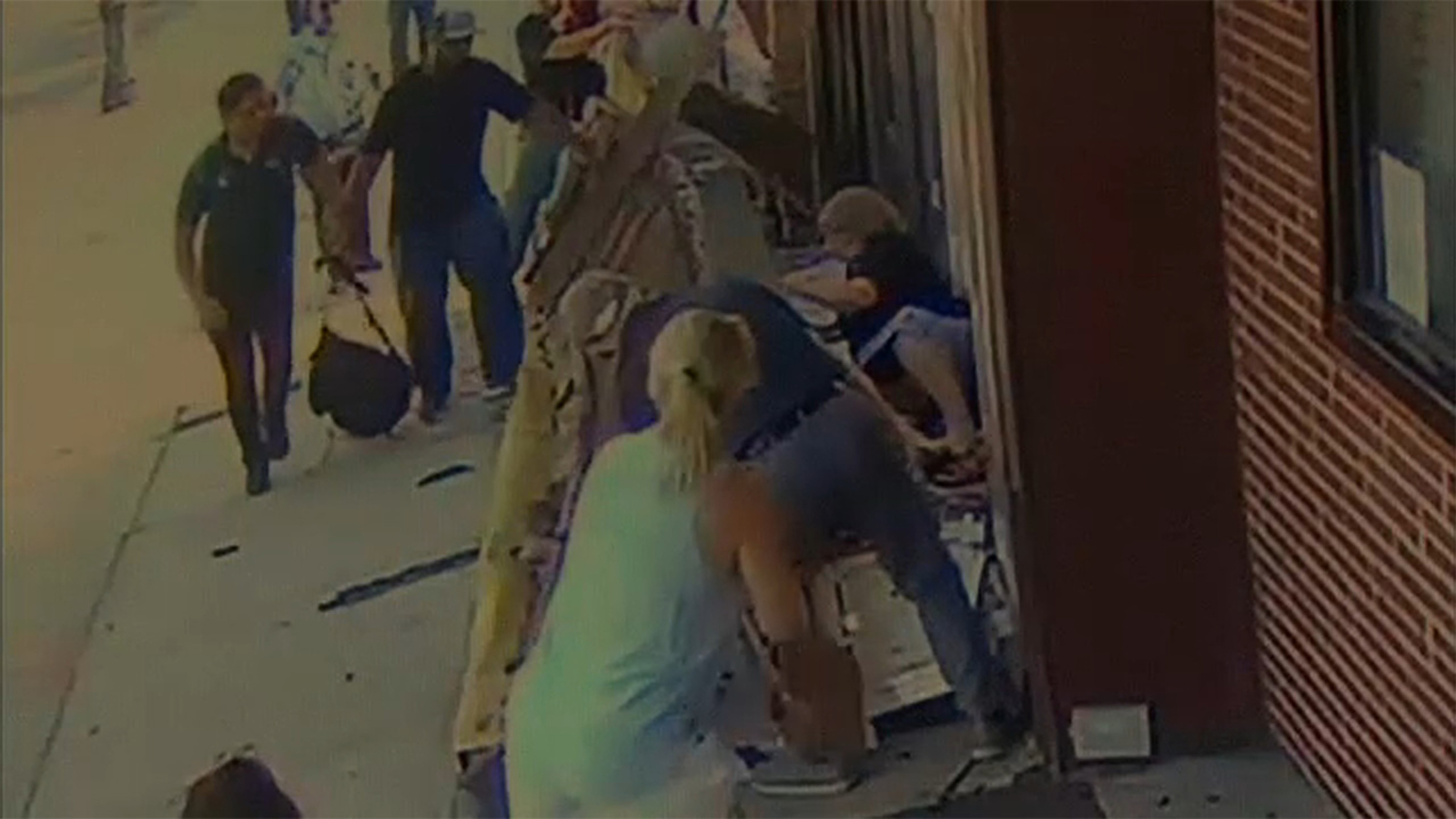 2 women hurt when sign collapses onto sidewalk in Bay Ridge, Brooklyn ...