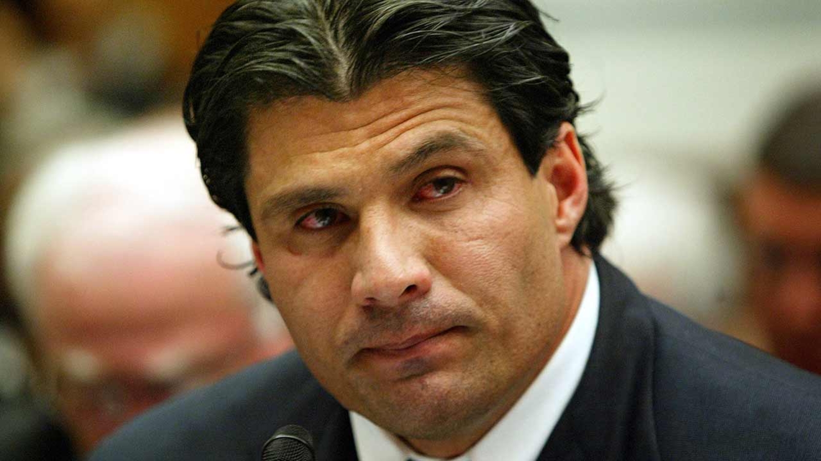 Former MLB star Jose Canseco says he wants to sell shot-off finger ...