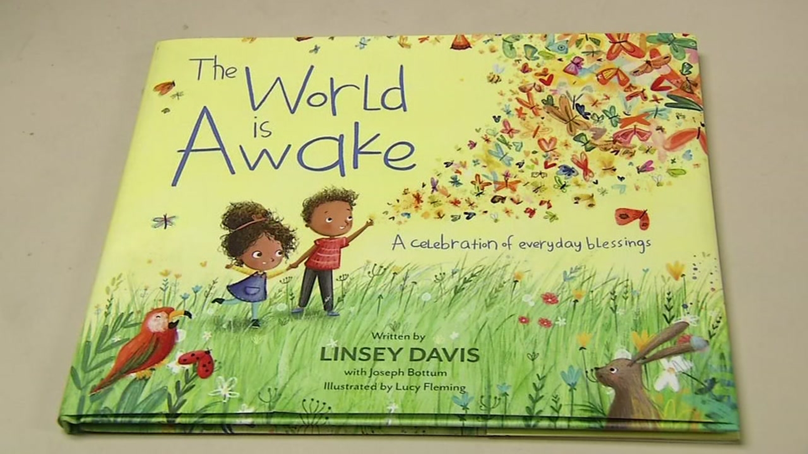 ABC News correspondent Linsey Davis releases inspiring children's book ...