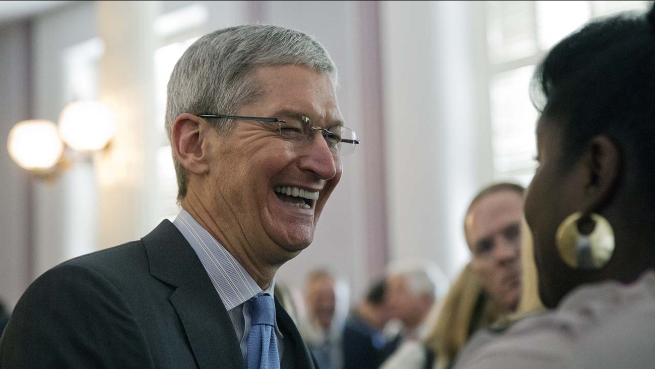 Tim Cook: 'I'm proud to be gay' - ABC13 Houston