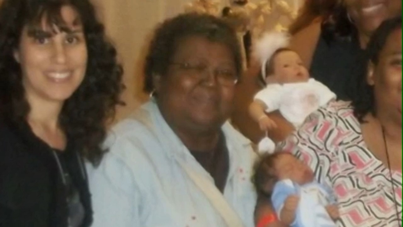 Woman dependent on oxygen tank dies after power cut off to home ...