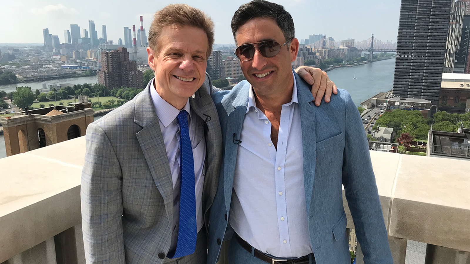 Behind-the-scenes look at New York City luxury with realtor to the ...