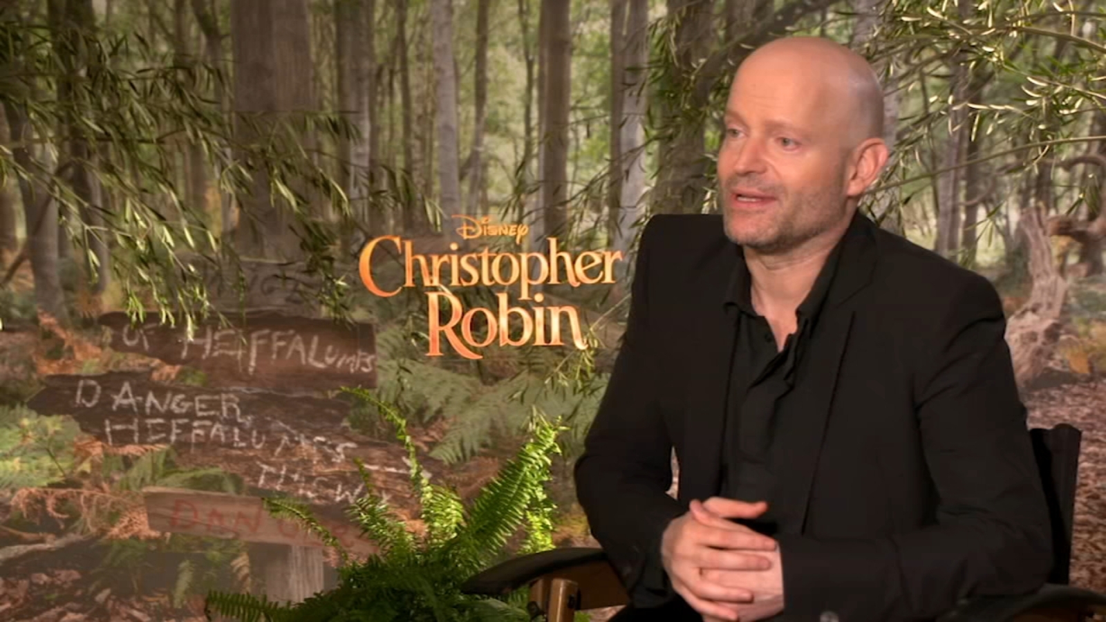 Winnie the Pooh characters come to life in 'Christopher Robin' - ABC7 ...