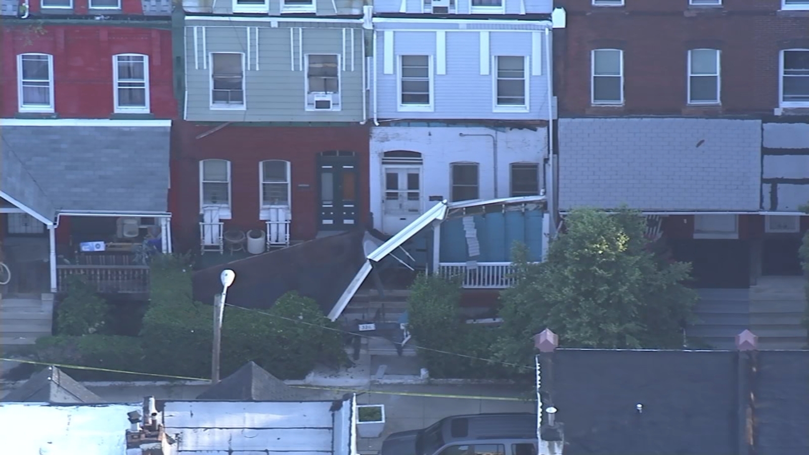 Porch partially collapses in Strawberry Mansion - 6abc Philadelphia
