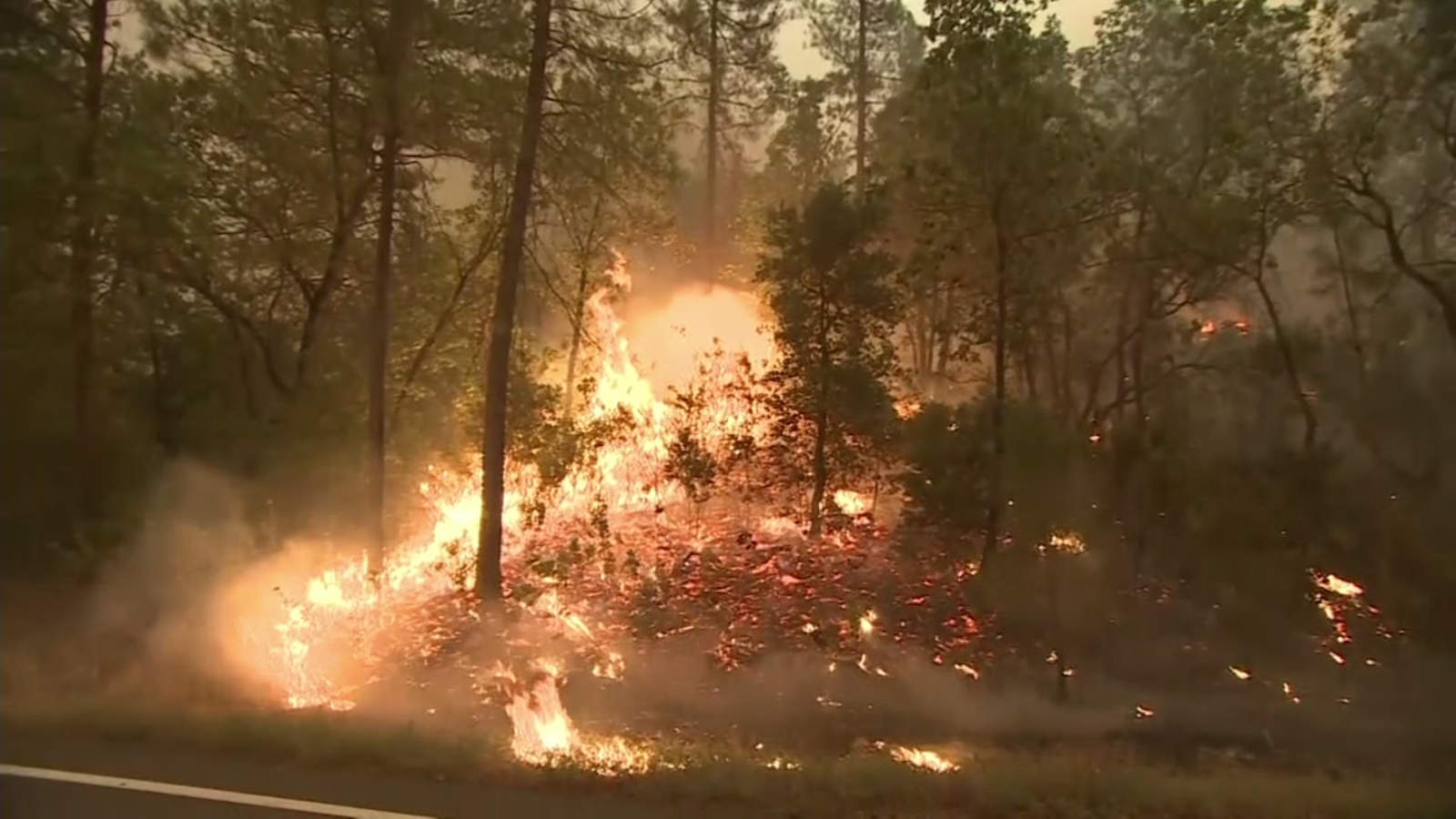 Mendocino Complex Fires, Carr Fire grow over 400,000 acres combined ...