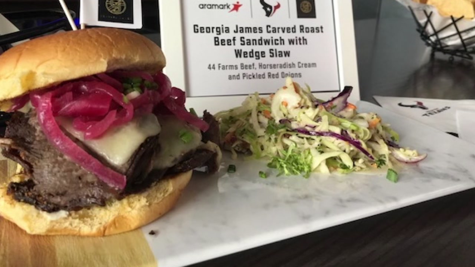 Houston Texans and Aramark roll out gameday food dishes for 2018 season ...