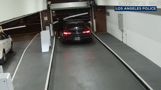 VIDEO: Man hits attendant with car in LA parking garage rage - ABC7 Los ...