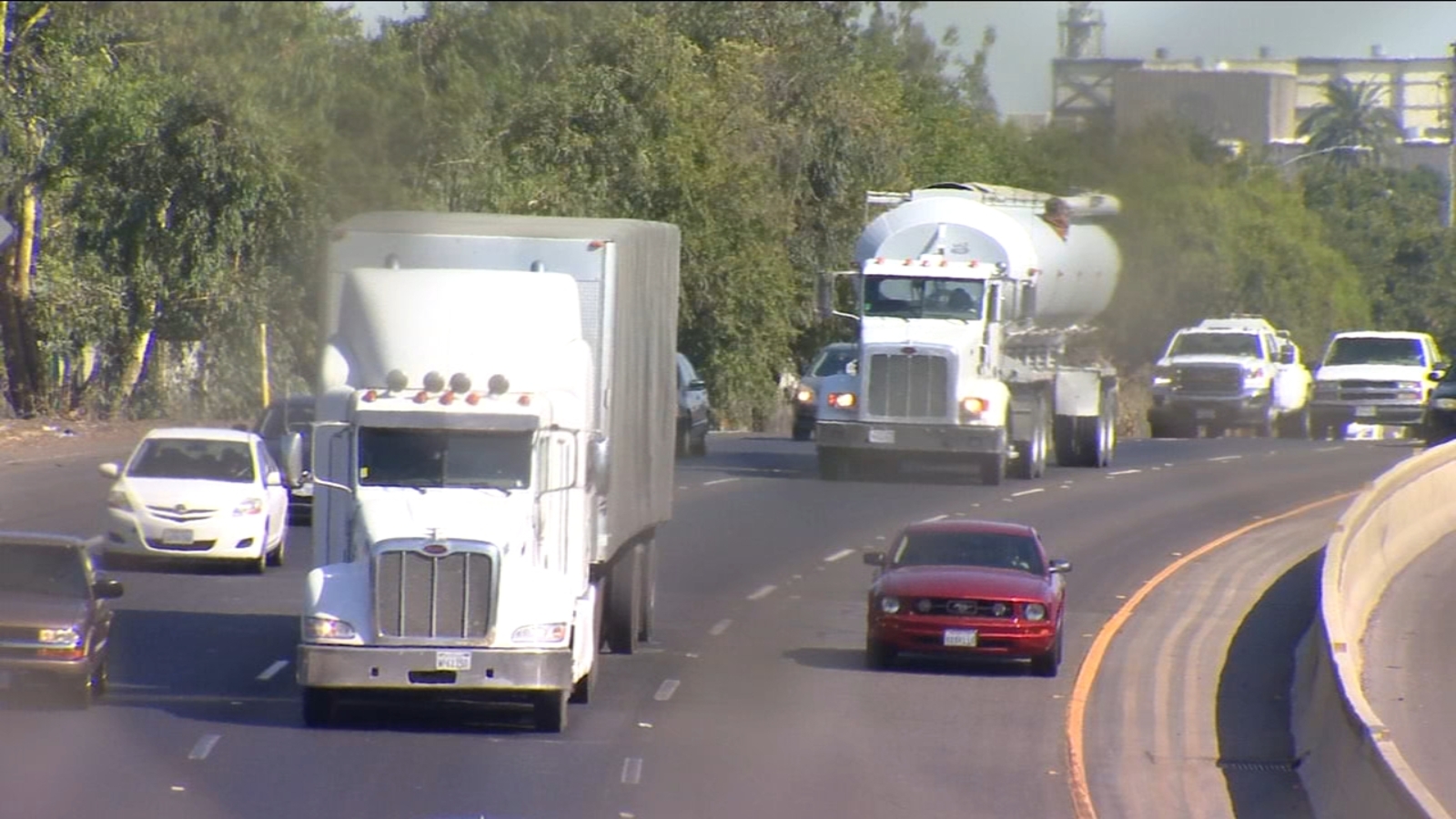 YES or NO on Prop 6, voters will decide future of California's gas tax ...