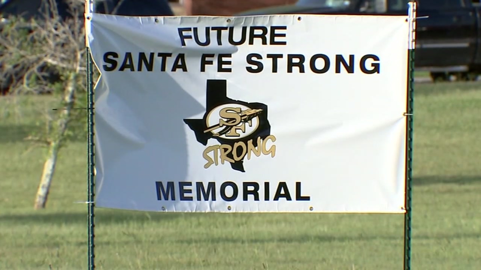 Santa Fe residents spreading acts of kindness before students return to ...