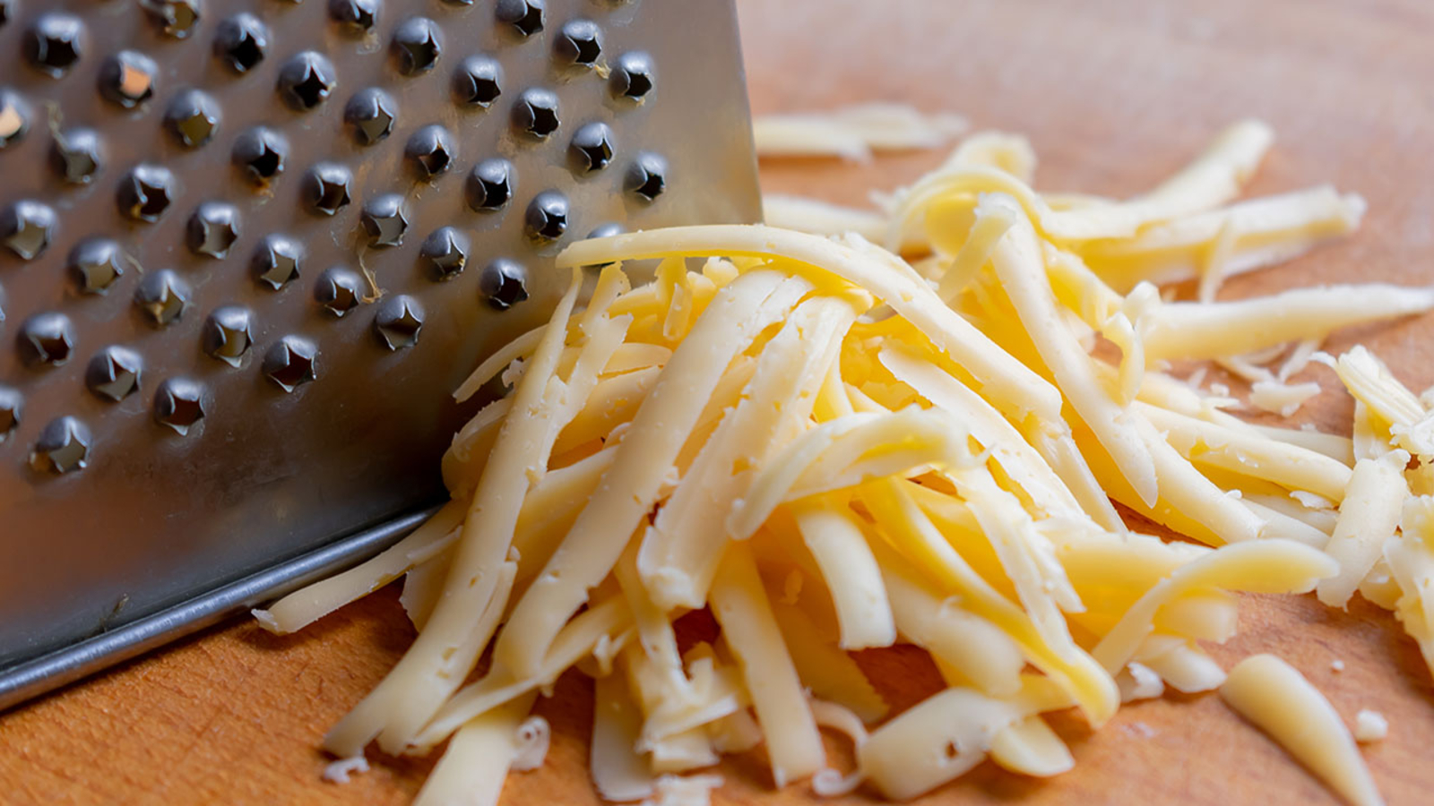 Grate job opportunity: British tech company seeks Assistant Director of ...