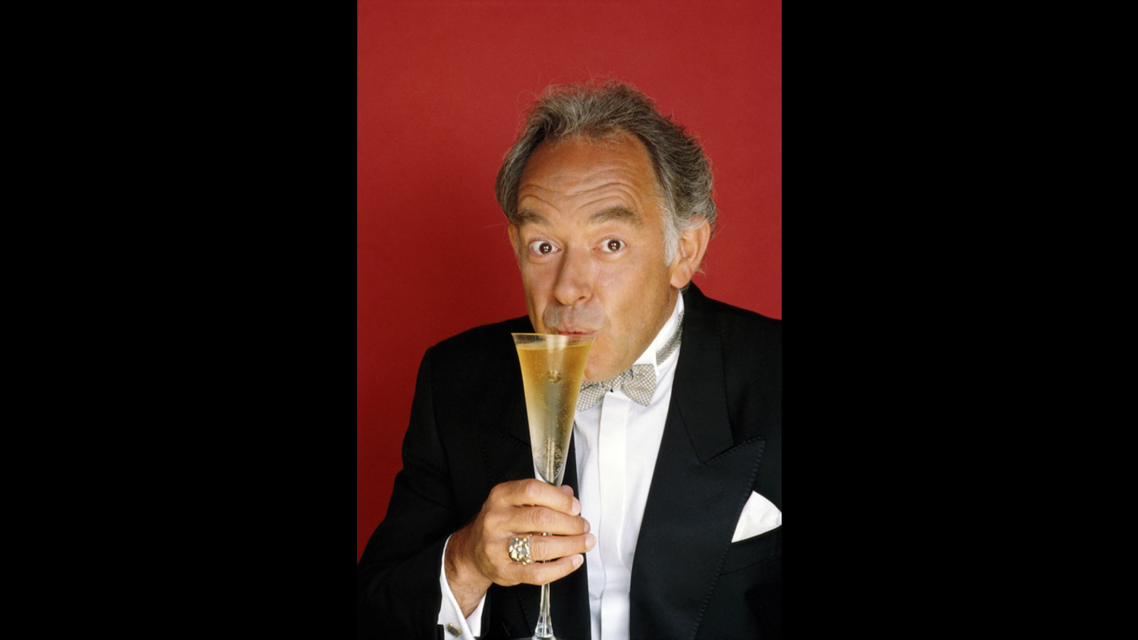 Robin Leach, 'Lifestyles of the Rich and Famous' host, dies at 76 ...