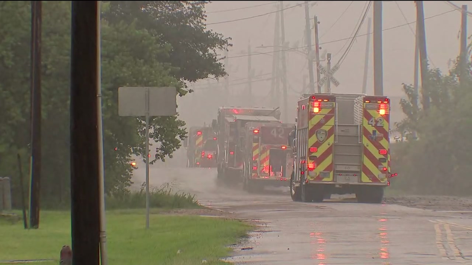 Crews are responding to reports of a warehouse fire in NE Houston ...