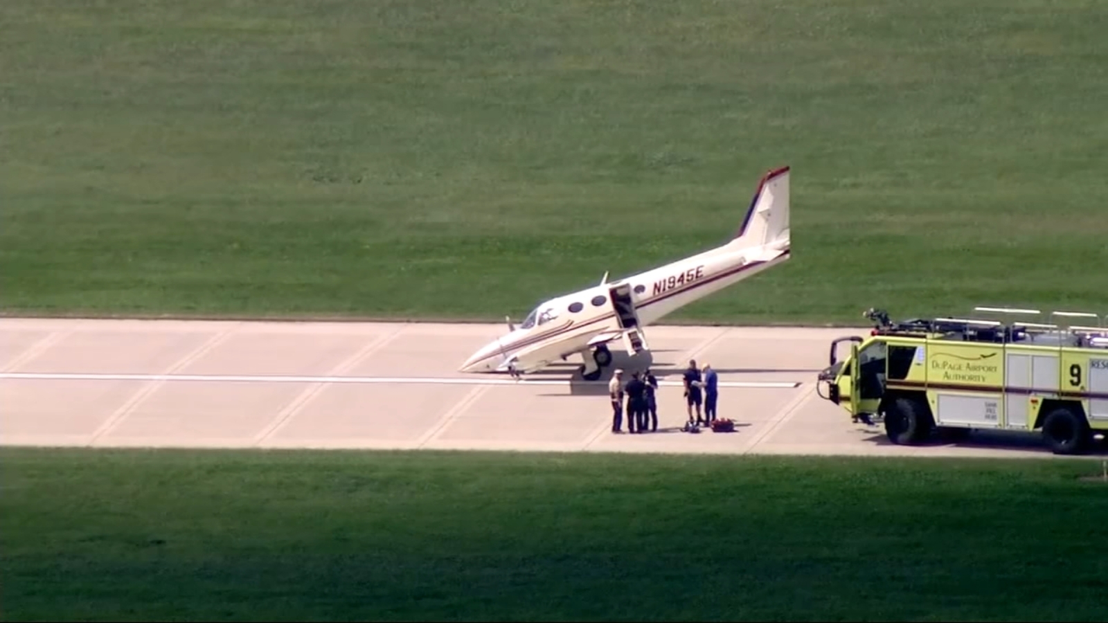 Small plane tips after rough landing at DuPage Airport - ABC7 Chicago