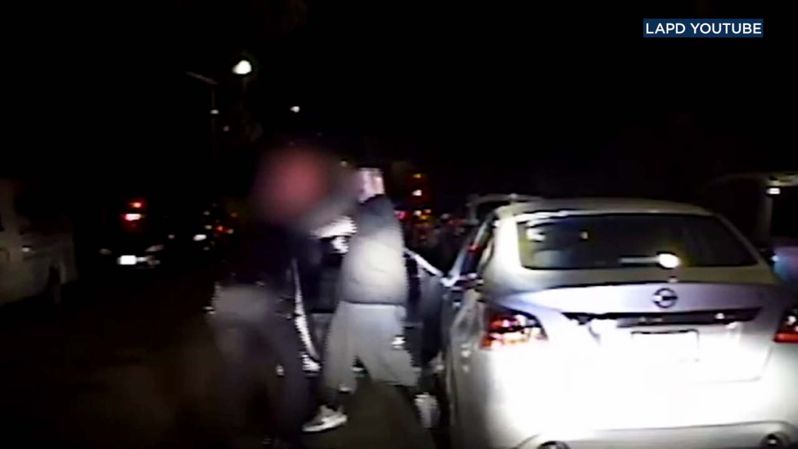Shocking Video Gunman Shoots Lapd Officer During Traffic Stop In North