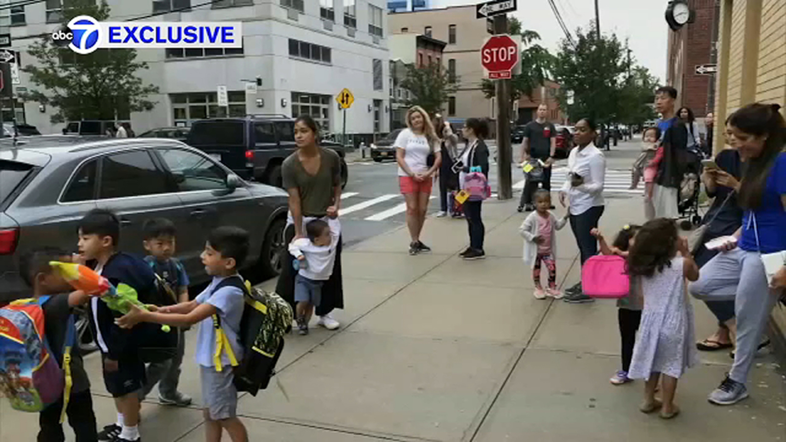 Parents outraged as problems continue with Queens school bus company ...