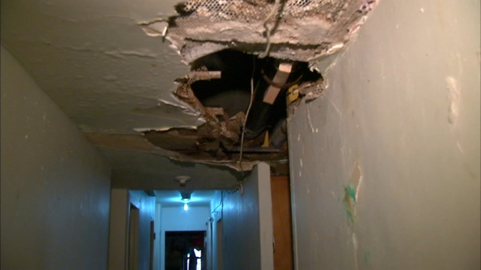 NYCHA residents describe living conditions at court hearing - ABC7 New York