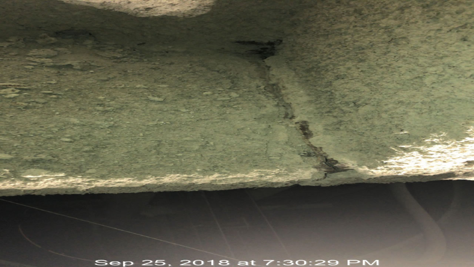 Officials investigating cause of cracked steel beams at SF's Salesforce ...