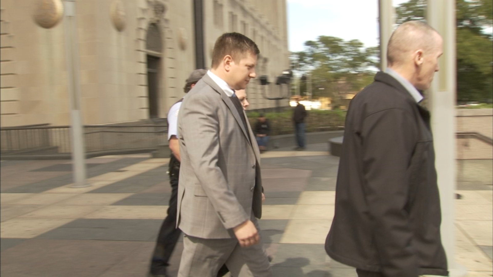 Jason Van Dyke Trial: Defense to resume presenting their case Monday ...