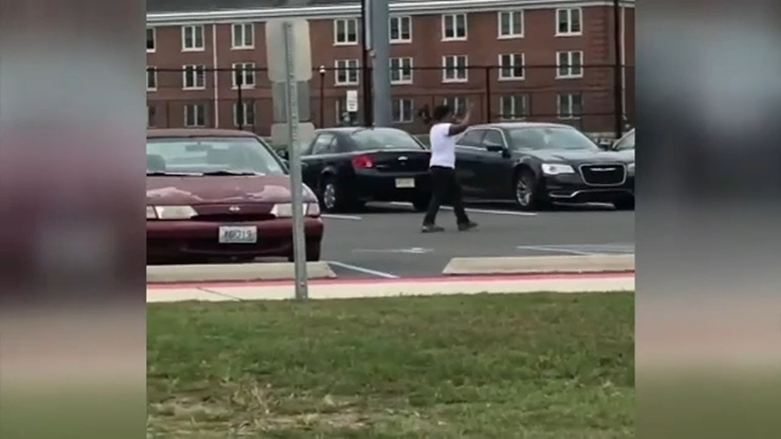 Police seen on video pulling guns on 2 students at Rowan University in ...