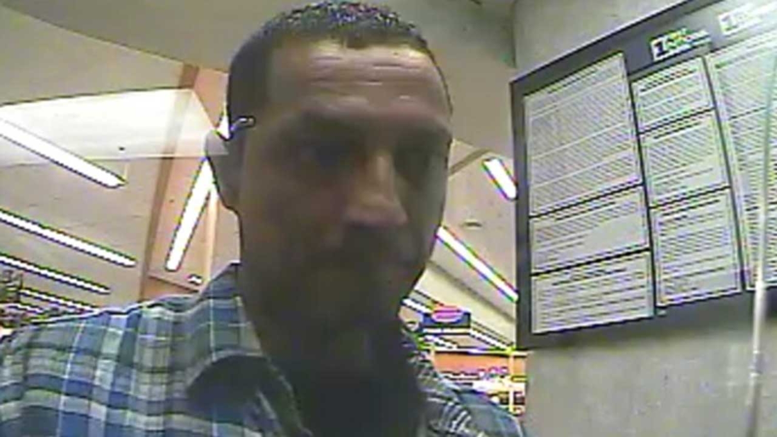 Clear Photos Released Of Suspect In East Houston Bank Robbery Abc13