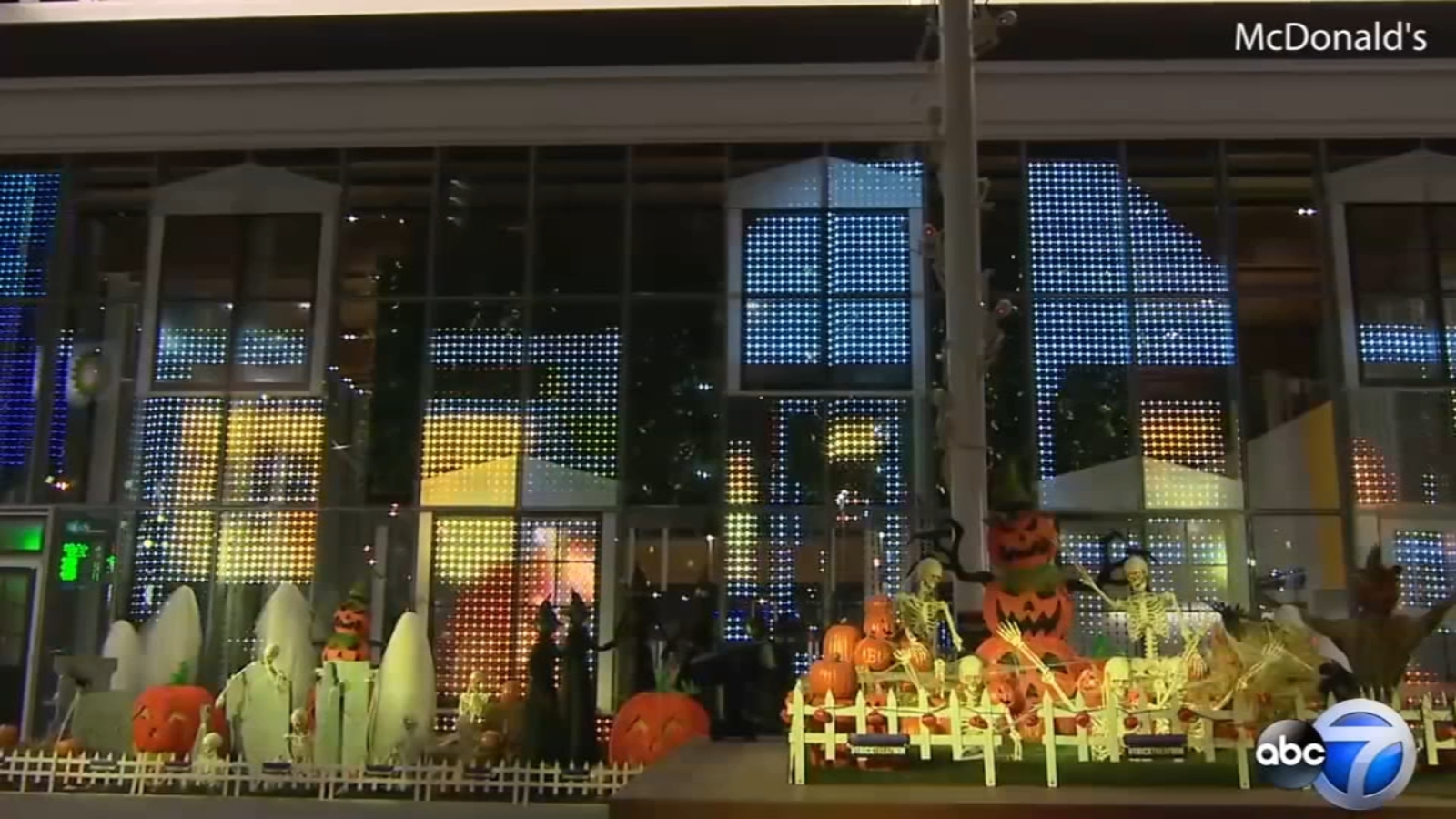 Chicago McDonald's gets spooky Halloween makeover - ABC7 New York