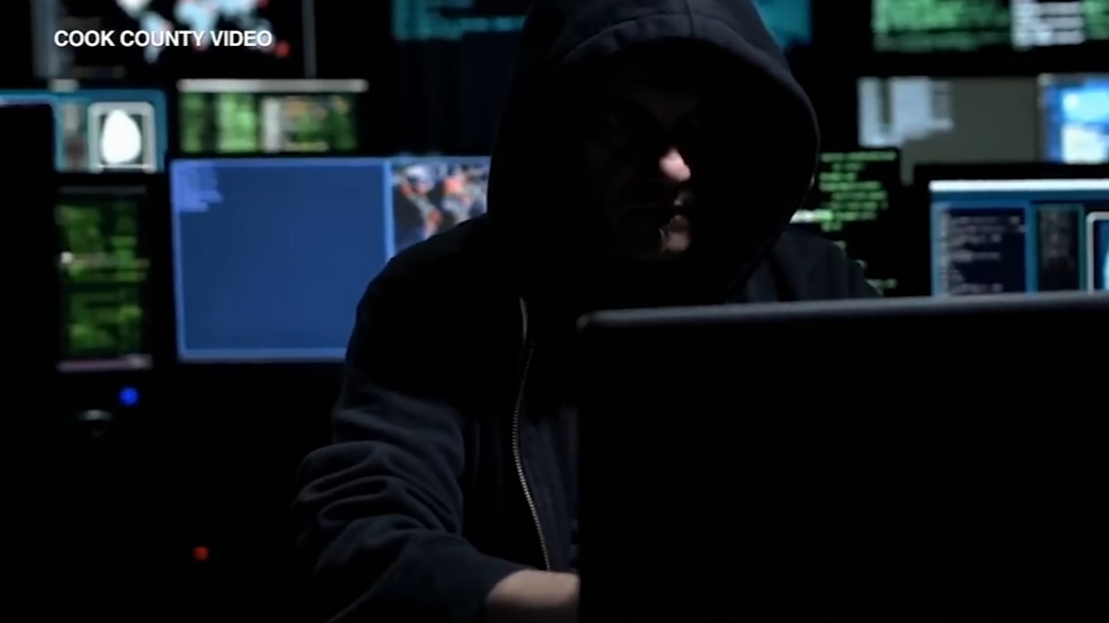 ITeam Report | Unprecedented: Illinois National Guard on standby for ...