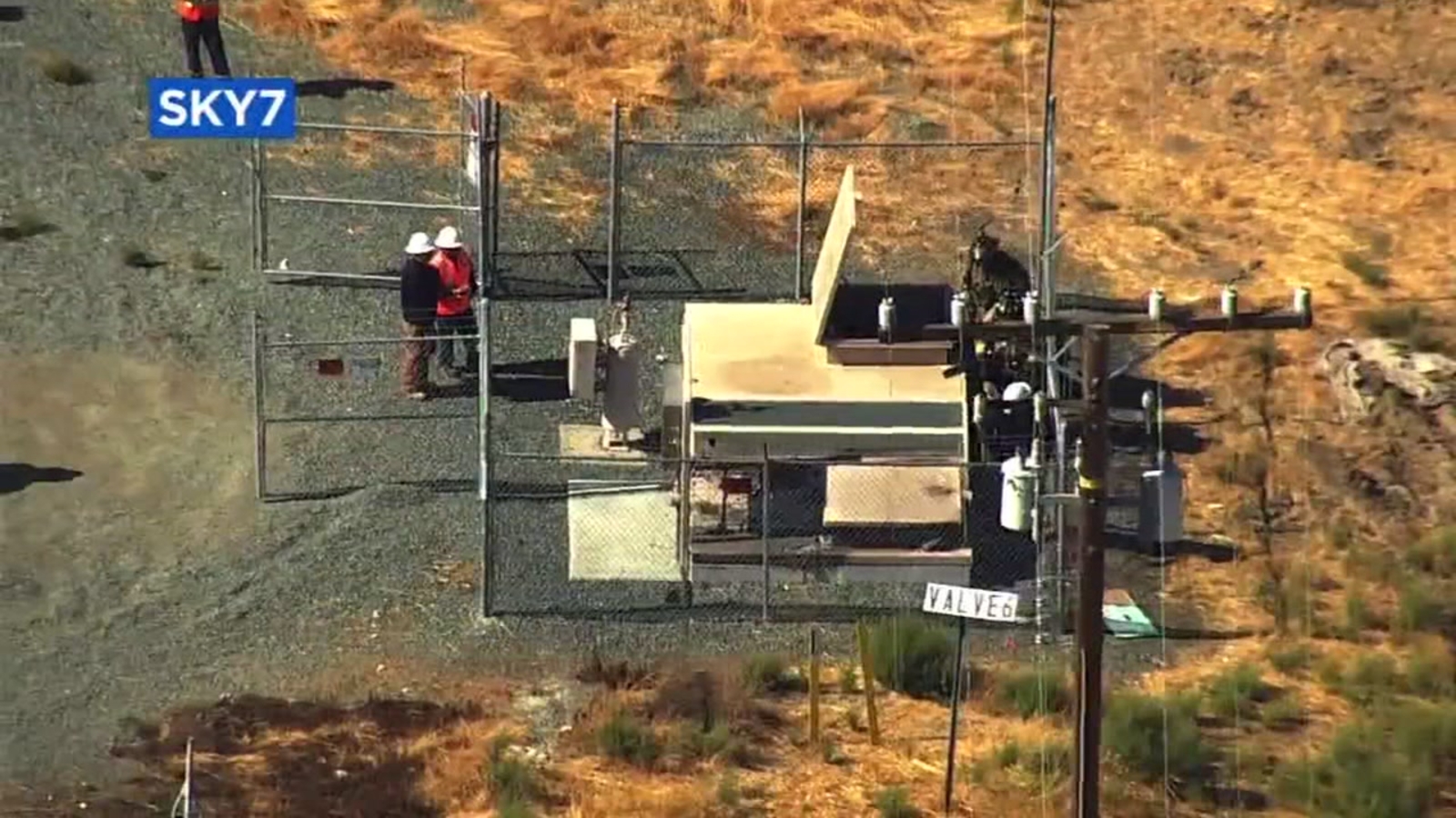 Officials announce evacuations lifted for Bay Point after fire ...