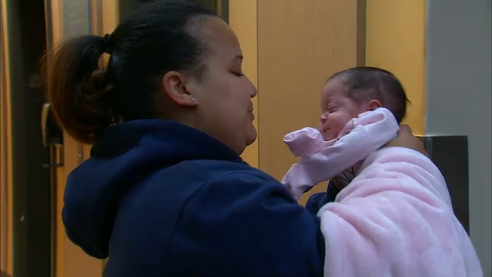Miracle Baby: Smallest child ever born at Nassau University Medical ...
