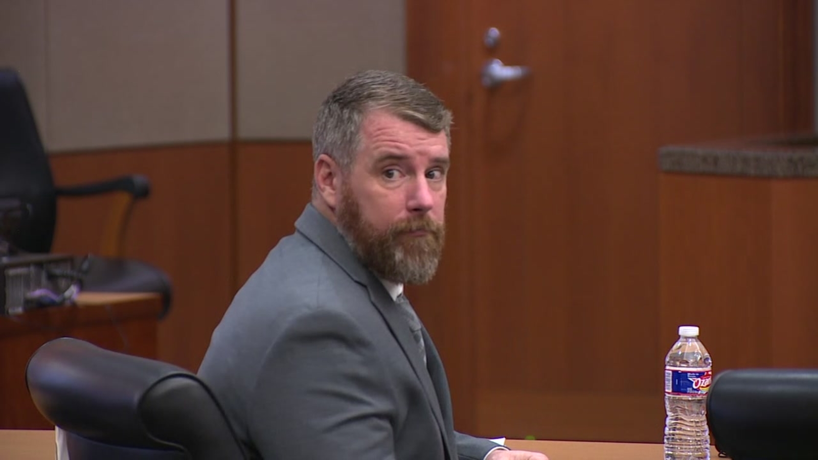 'Do you want me to hit you again?' State makes appeal to jury first as ...