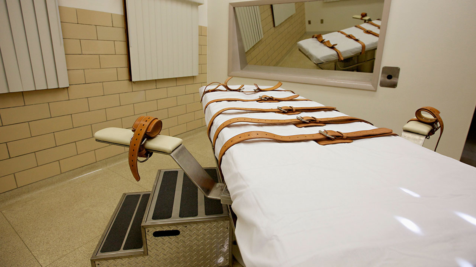 Texas halts scheduled execution pending drug test - ABC13 Houston