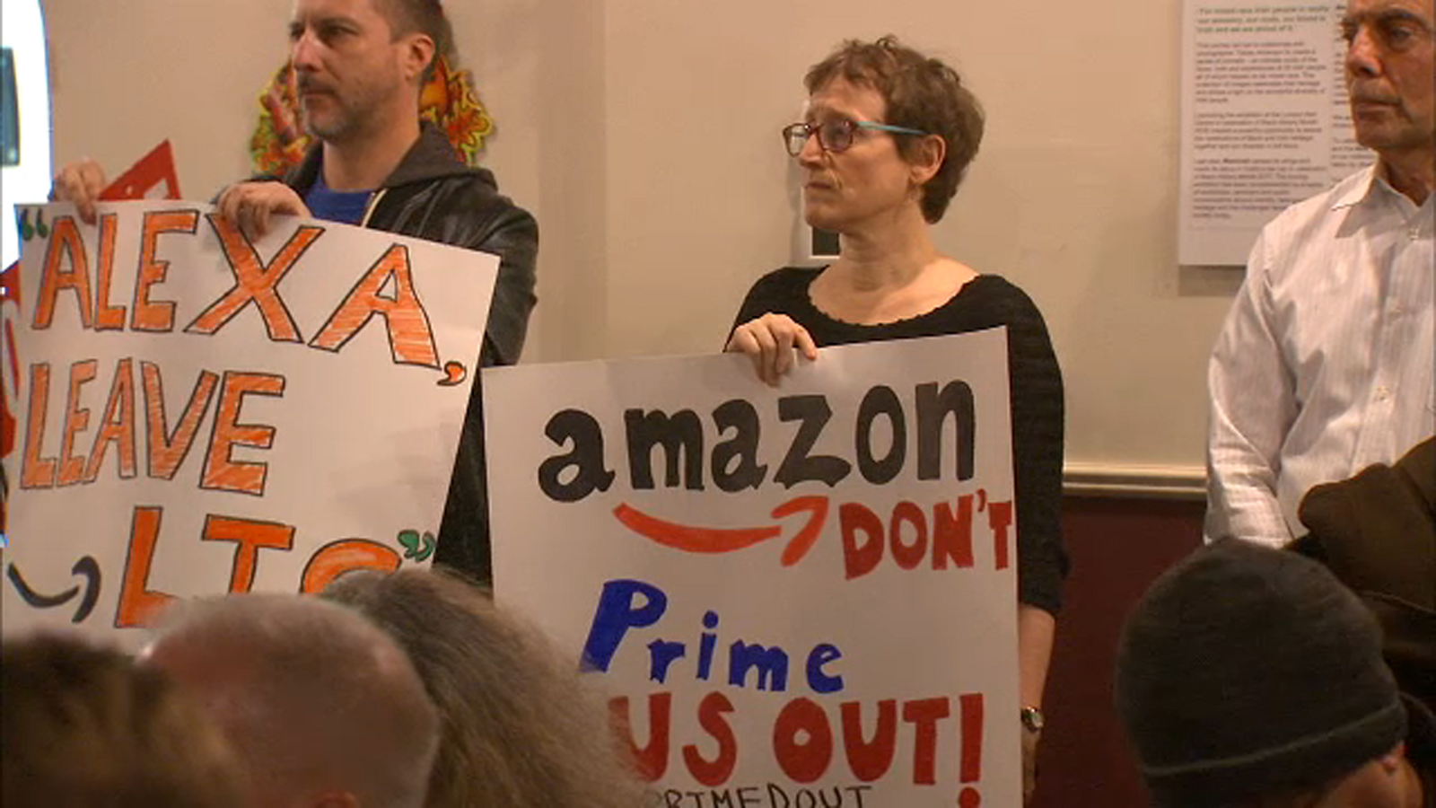 Plan for Amazon headquarters in Long Island City sparks protests - ABC7 ...