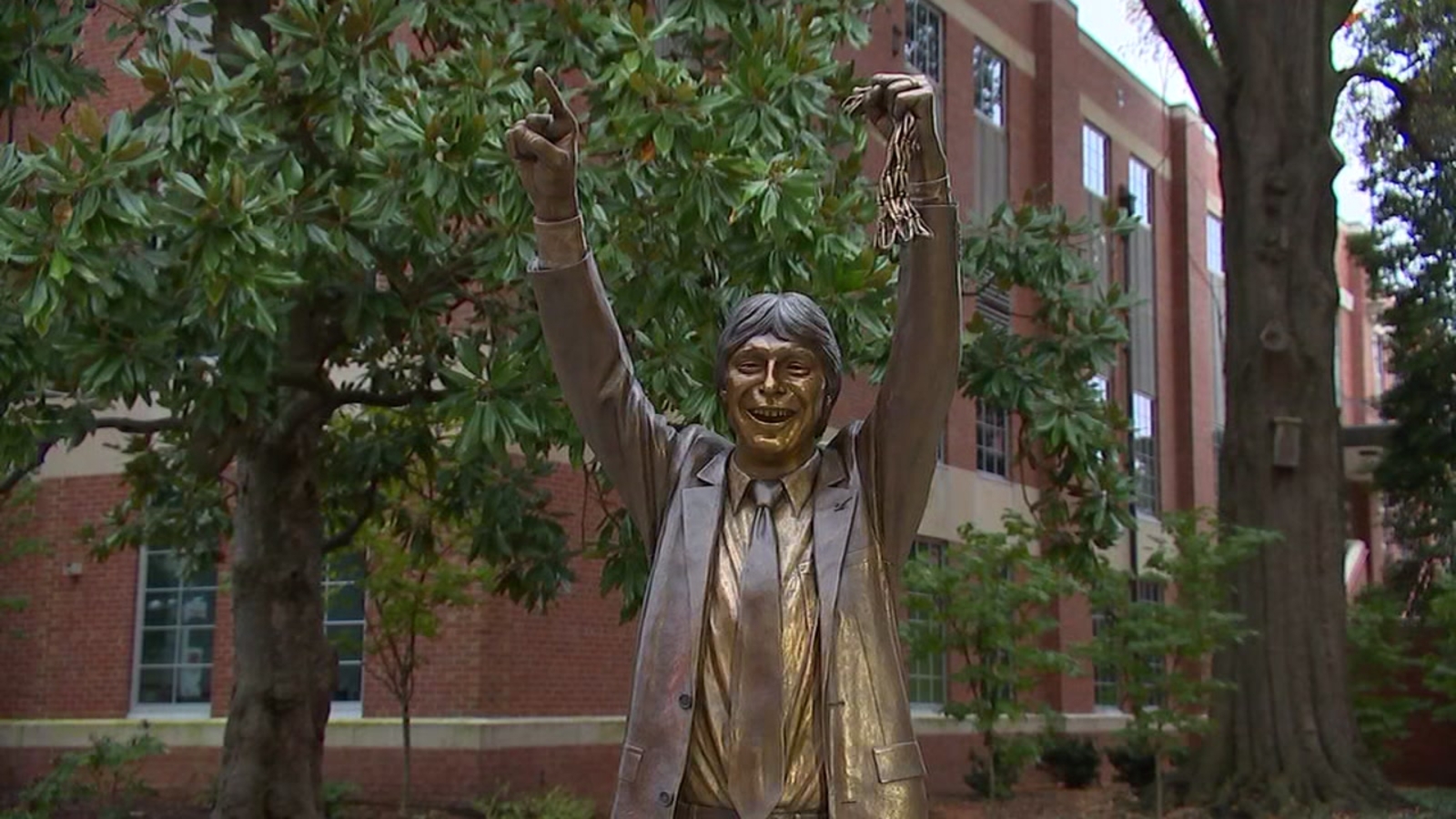 NC State adds Jim Valvano name to storied Reynolds Coliseum - ABC11 ...
