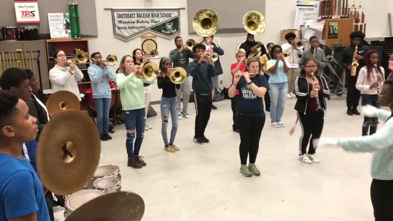 Southeast Raleigh band prepares for Christmas parade - ABC11 Raleigh-Durham