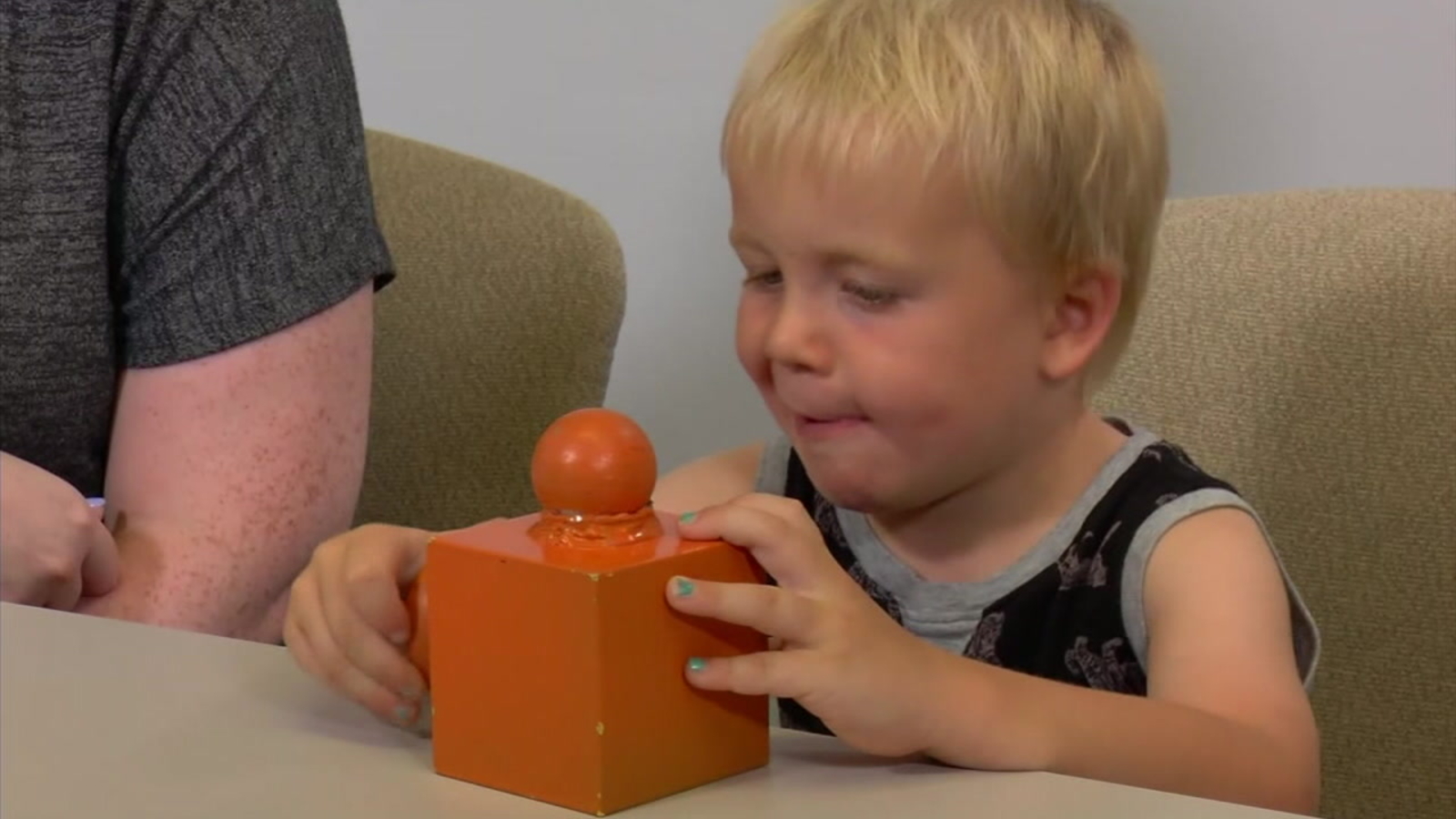 Movement, gestures can help kids learn speech, research finds - ABC7 ...