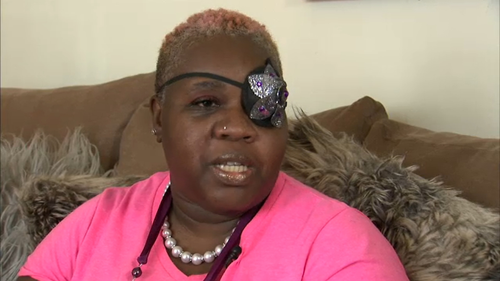 Mercy Hospital shooting shines light on domestic violence - ABC7 Chicago