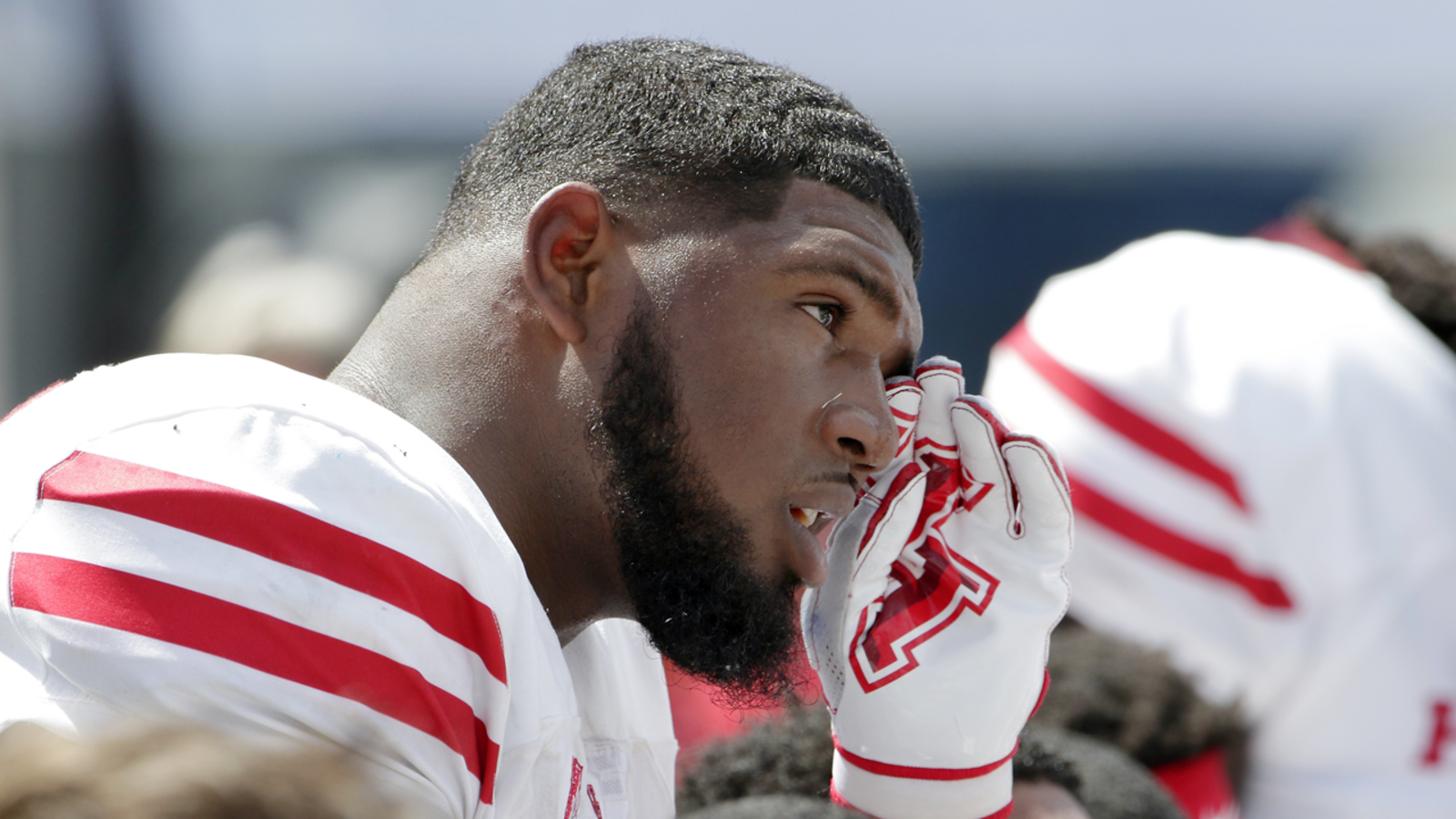 Ed Oliver leaves with injury as Houston Cougars lose to Memphis Tigers ...